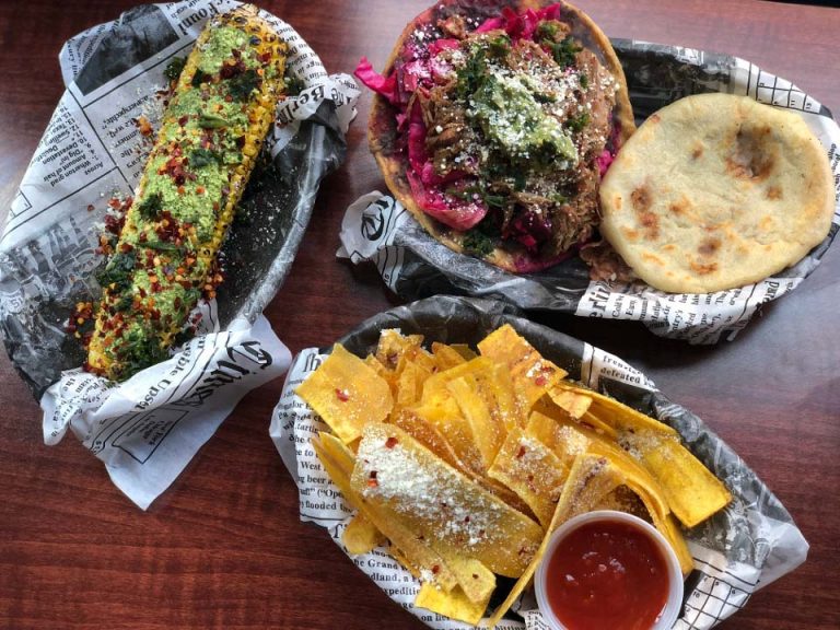 Central American Street Food in Philadelphia - El Merkury